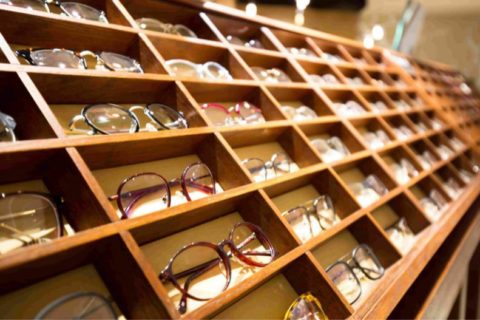 Ventajas de los expositores de madera para tiendas - Mayence